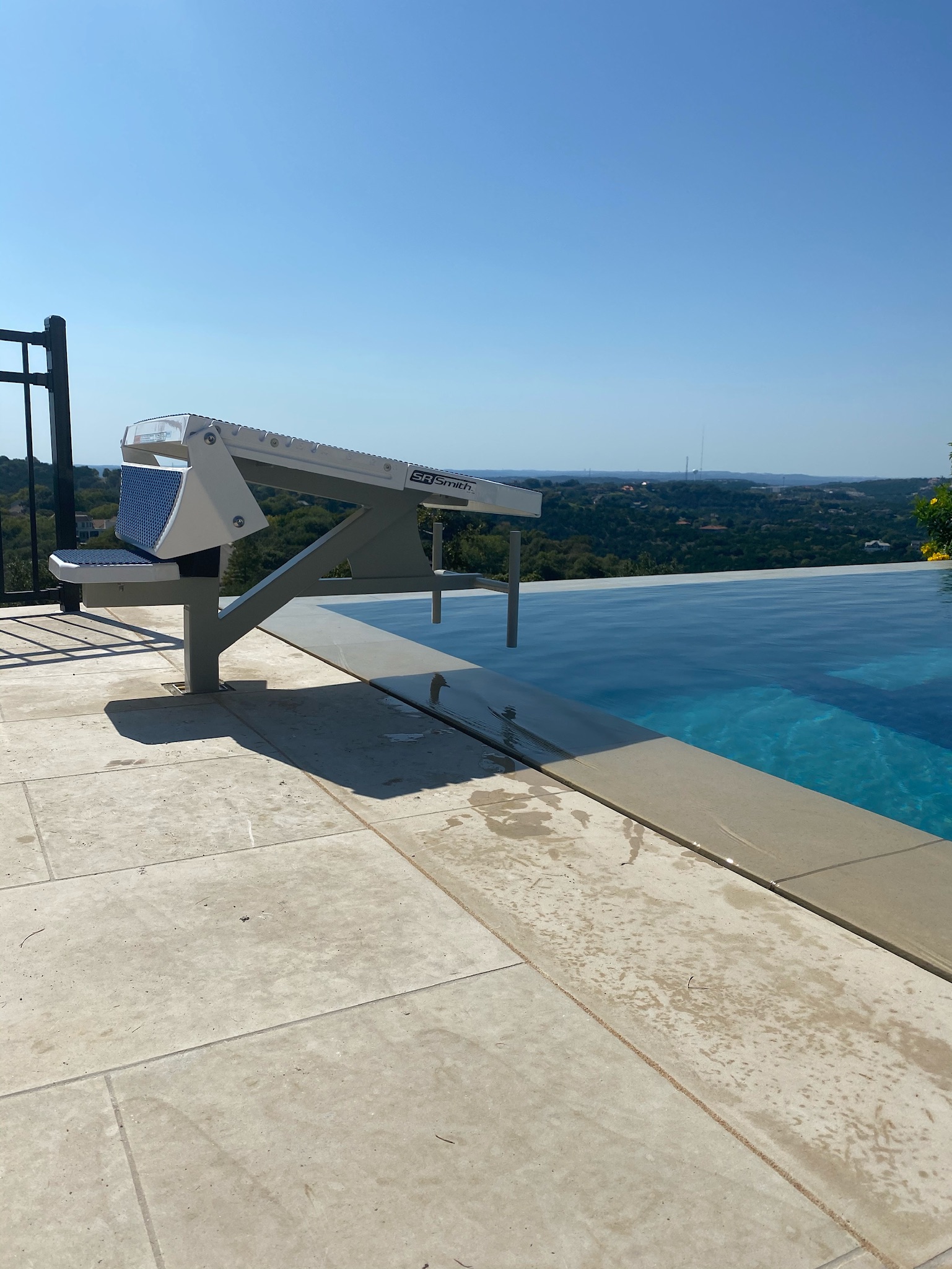 About Us - Rocket Swimming